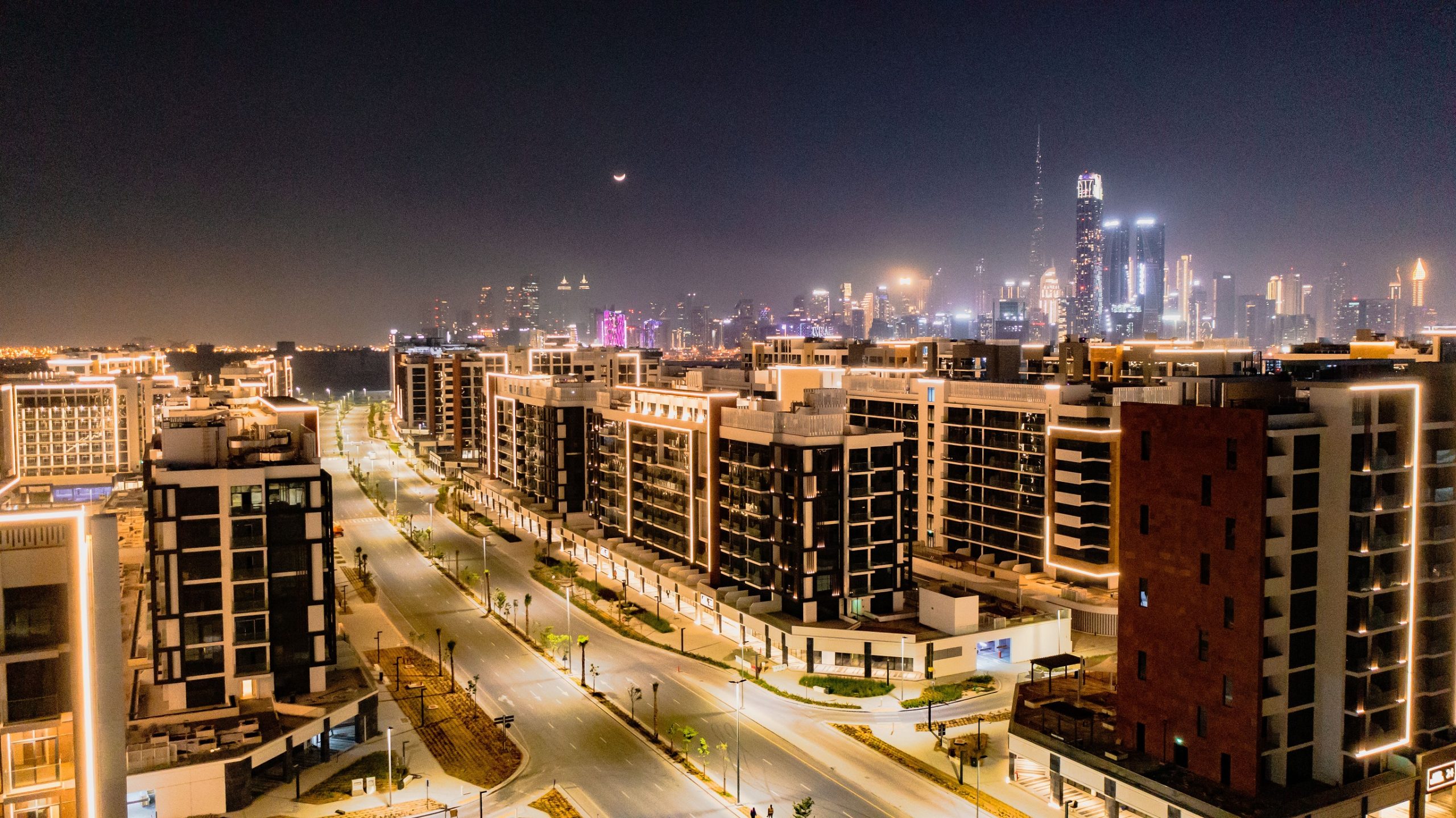 High-tech solutions to be supplied by Siemens for Azizi - Dubai Public ...