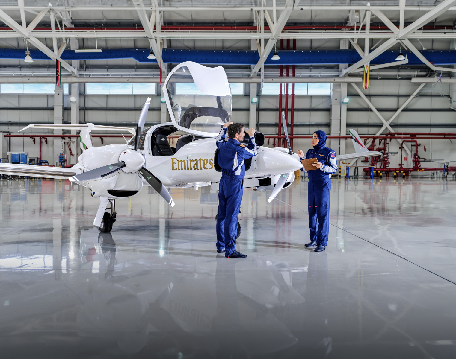 Emirates and EFTA instructors take flight on World Teachers’ Day ...